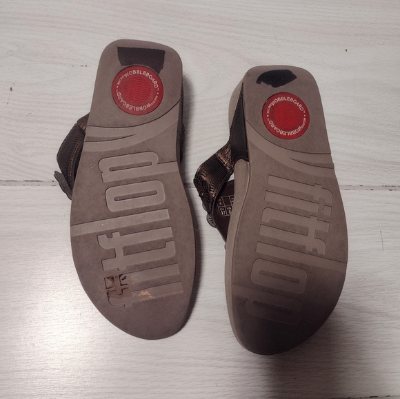 Fitflop | Shoes | Fitflops Womens Lulu Flower Wedge Sandal Bronze ...